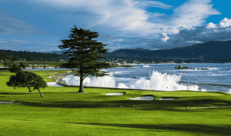 Most Beautiful And Prettiest Golf Courses In The US | 2025